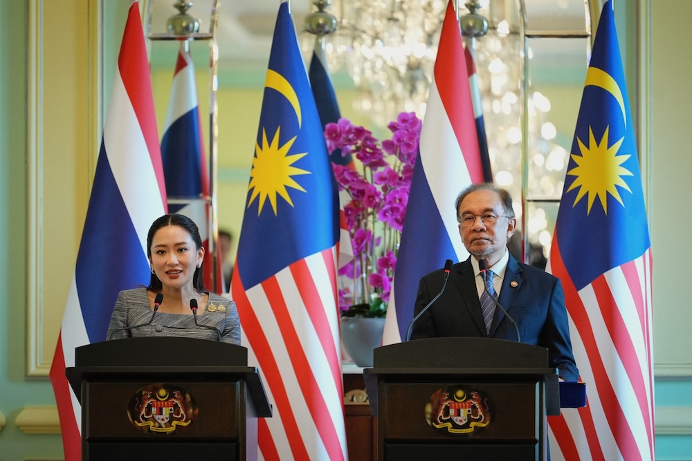 How artist Sai's exhibition in Thailand was censored after Chinese ...